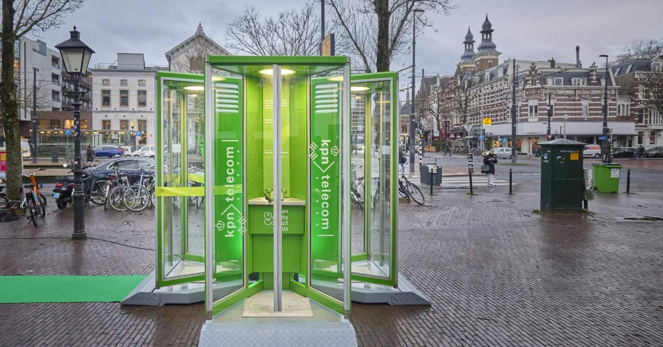 Nostalgic phone booths return to Rotterdam streets - RotterdamStyle.com